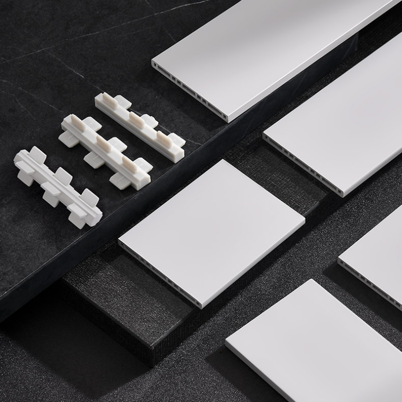 Comparing Metal vs. Plastic Wardrobe Fittings: Pros and Cons